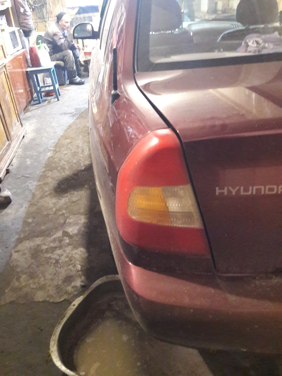 Полировка задних фонарей Hyundai accent — DRIVE2