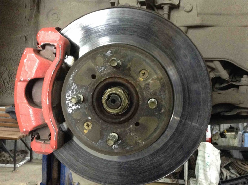 Ужасный скрип передних колодок. — Honda Civic Hatchback (7G), 1,7 л ...
