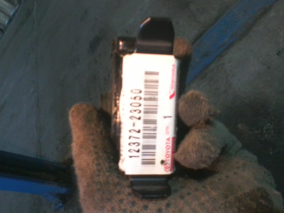 Опора АКПП — Toyota bB (1G), 1,5 л, 2002 года | запчасти | DRIVE2