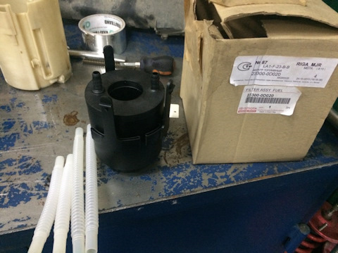 233000D020 Фильтр топливный TOYOTA LEXUS | Запчасти на DRIVE2