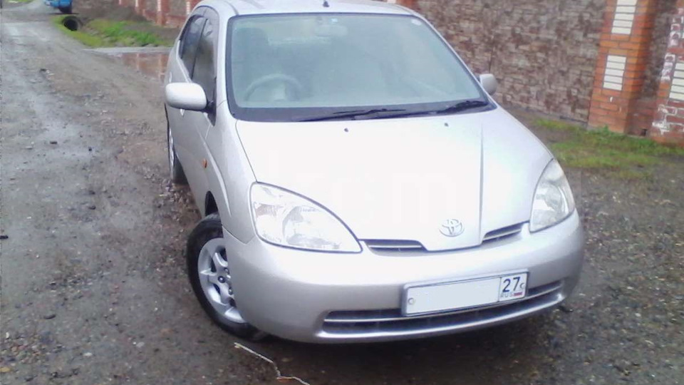 Первый блин — Toyota Prius (11), 1,5 л, 2000 года | наблюдение | DRIVE2