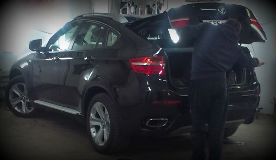 Замена фонарей на рестайлинг — BMW X6 (E71/E72), 3 л, 2012 года ...