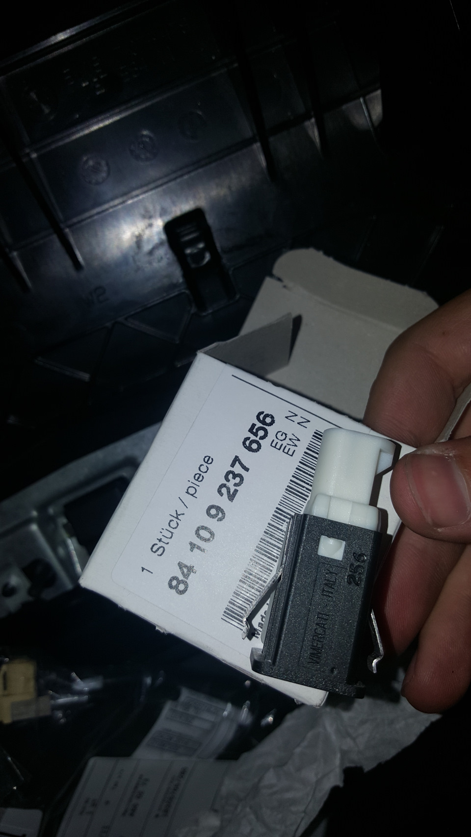 84109237656 Гнездо USB BMW | Запчасти на DRIVE2