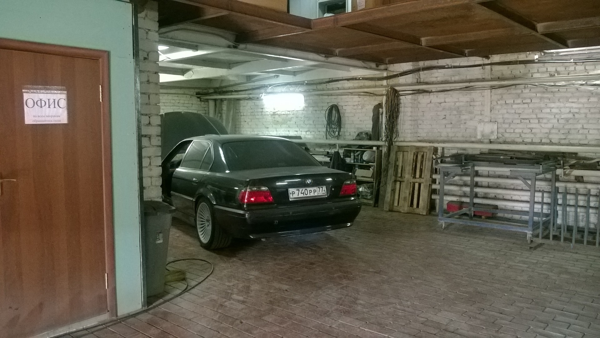 Замена лобового стекла 26.03.2016 — BMW 7 series (E38), 4,4 л, 1999 ...