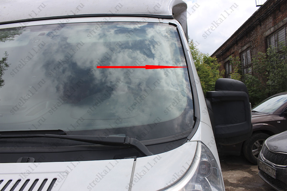 Мелочи — Отвод грязи с лобового стекла — дефлекторы — Peugeot Boxer (2G ...