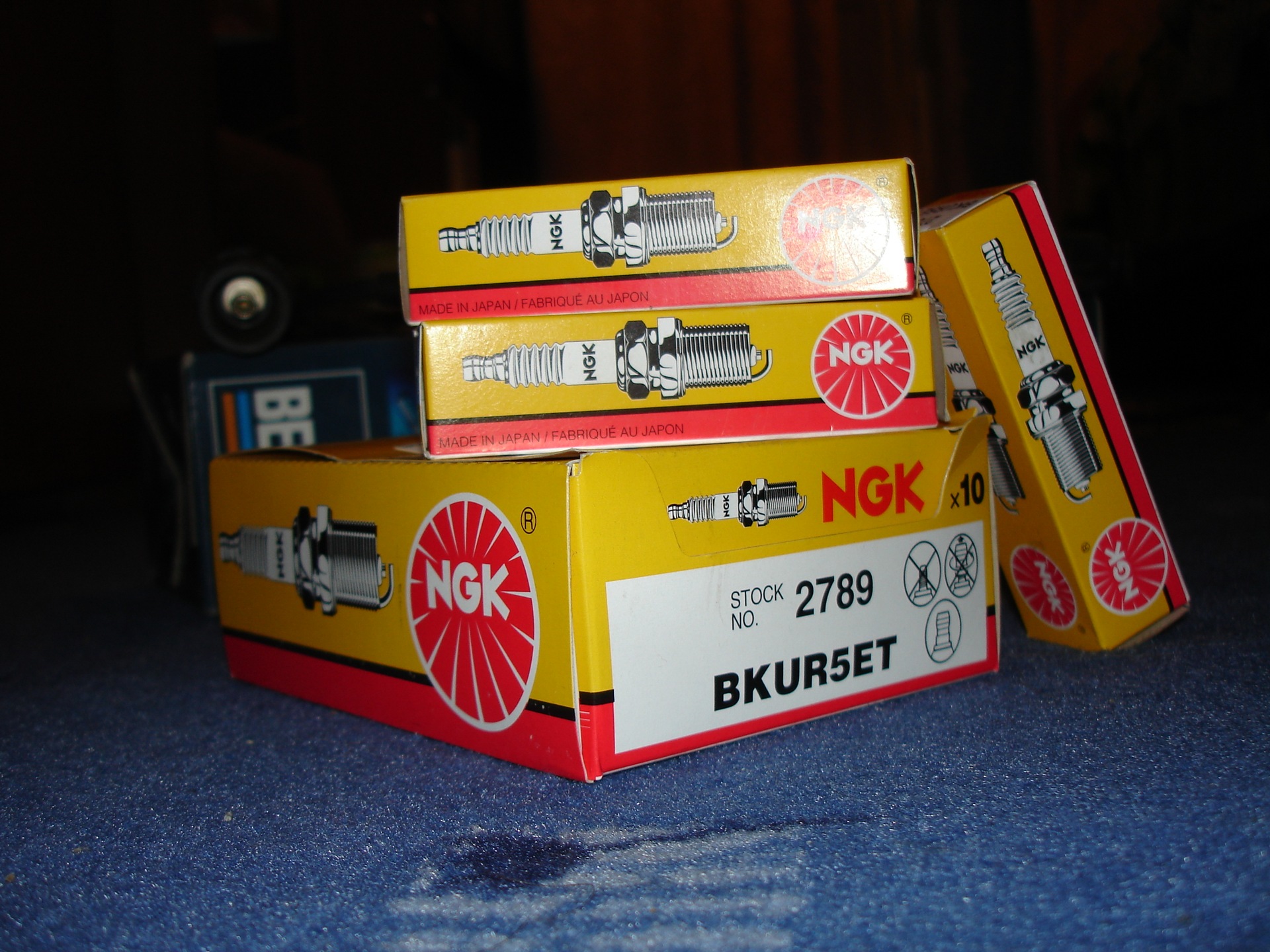 замена высоковольтных проводов и свечей — Mercedes-Benz C-Class Estate ...