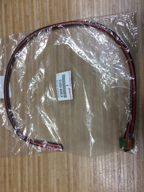 6785840010 Накладка TOYOTA LEXUS | Запчасти на DRIVE2