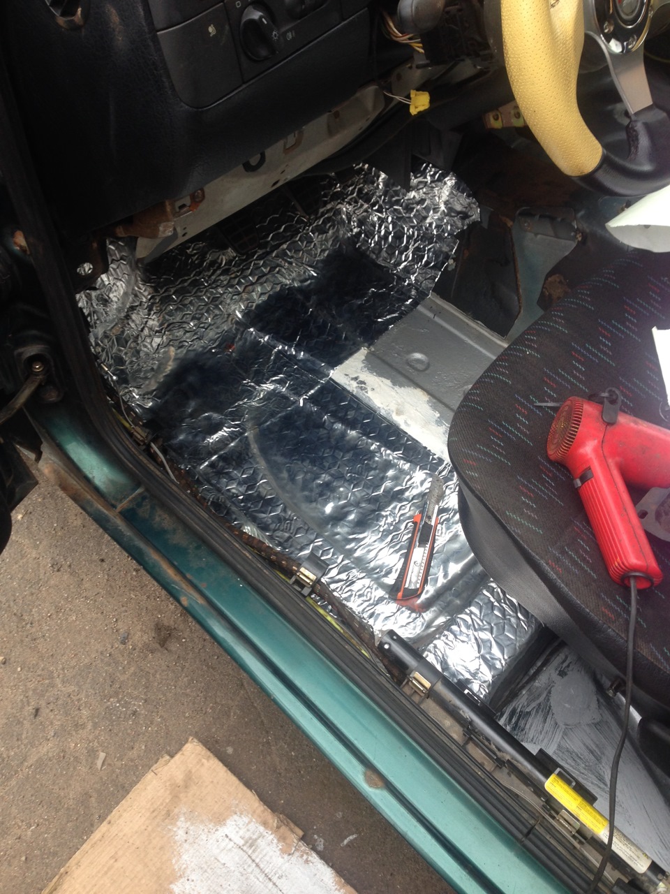 Шумоизоляция — Volkswagen Golf Mk3, 1,4 л, 1995 года | автозвук | DRIVE2