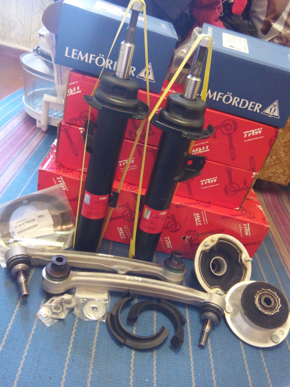 Подвеска ч.2 "ближе к земле"конец — BMW 1 series (E81/E87), 2,5 л, 2005 ...