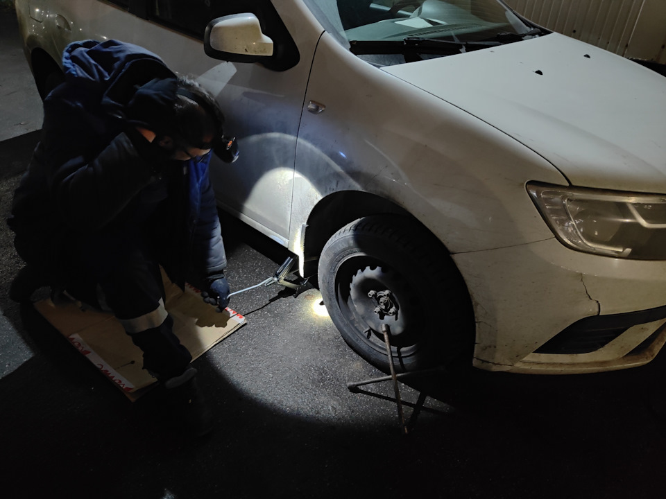 Снова грабли с колодками — Renault Logan (2G), 1,6 л, 2018 года ...