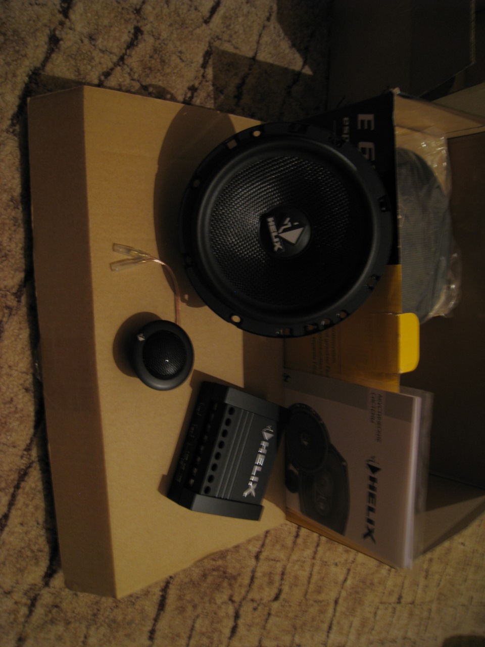 Helix E 62C Esprit на перед — Skoda Octavia A4 Mk1, 1,6 л, 2007 года | автозвук | DRIVE2