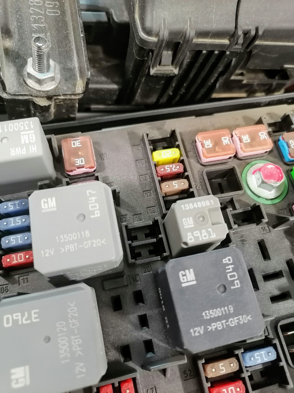 13500118 Реле 15а GM | Запчасти на DRIVE2