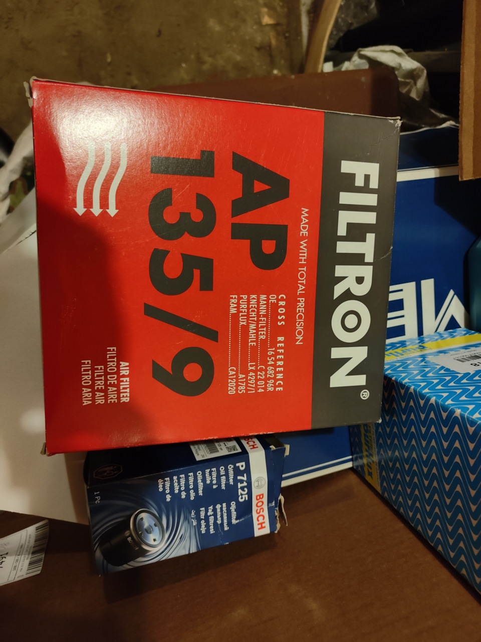 165468296R Фильтр возд RENAULT | Запчасти на DRIVE2