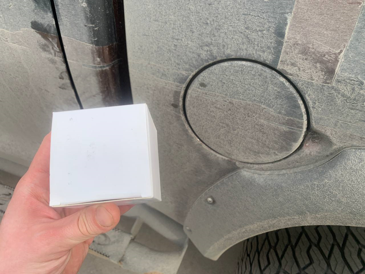 Пробка на замке — Toyota Tundra (III), 5,7 л, 2014 года | аксессуары ...