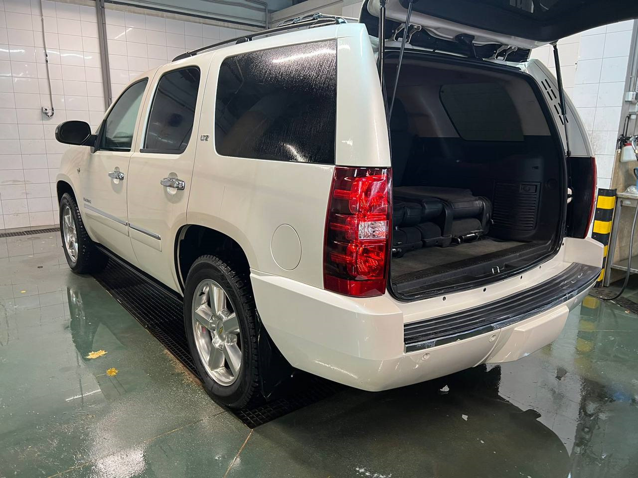 Так сказать приводим в чувство — Chevrolet Tahoe (GMT900), 5,3 л, 2013 ...