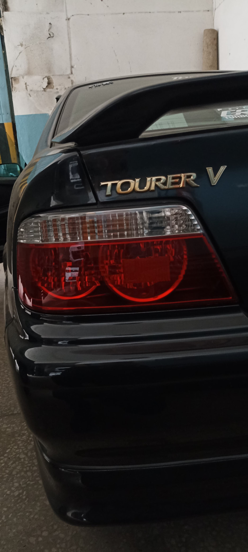 Устранение воды в багажнике JZX100 — Toyota Chaser (100), 2,5 л, 1999 ...