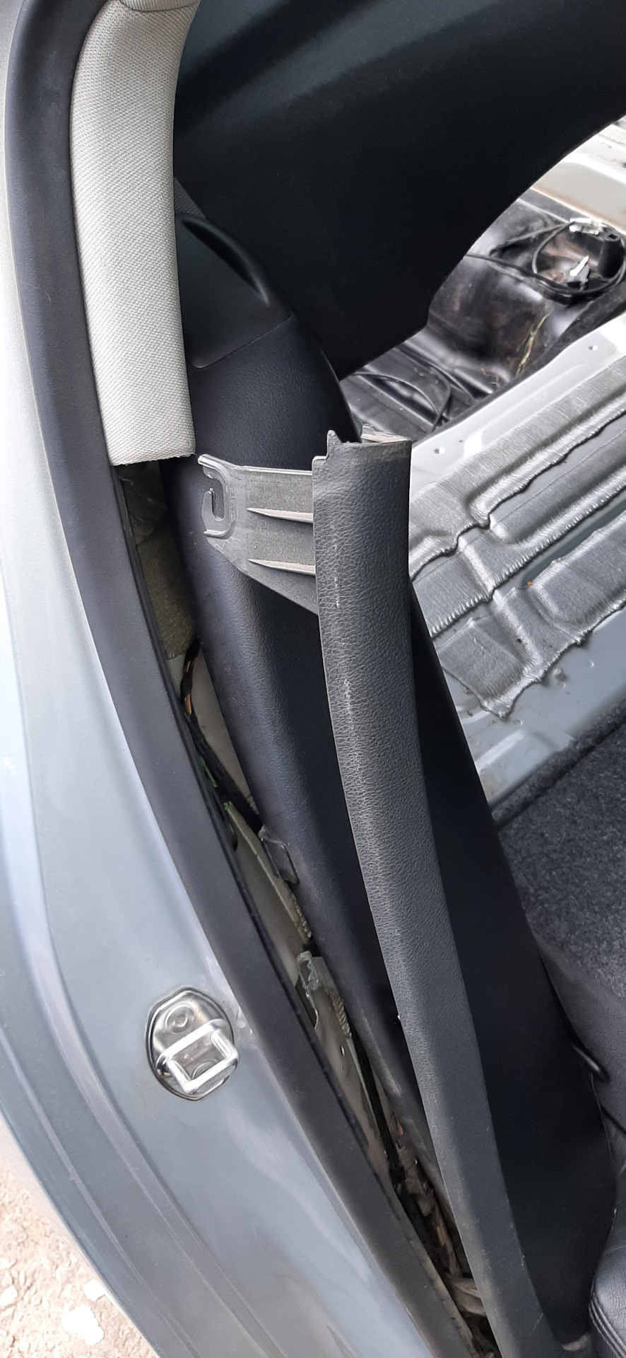 Камера заднего вида в значок с блоком — Volkswagen Passat B6, 1,8 л ...