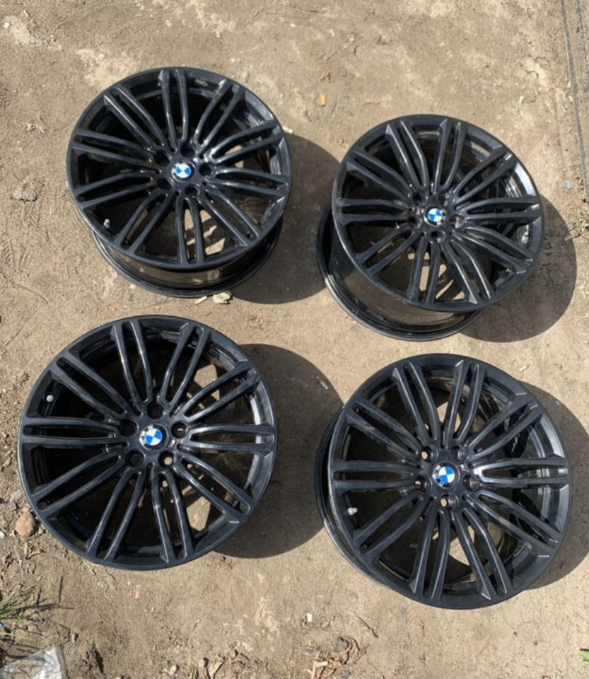 Литые диски Bmw 8Jx19 ET30 5x112 на BMW 5 series (G30), BMW X3 (G01 ...
