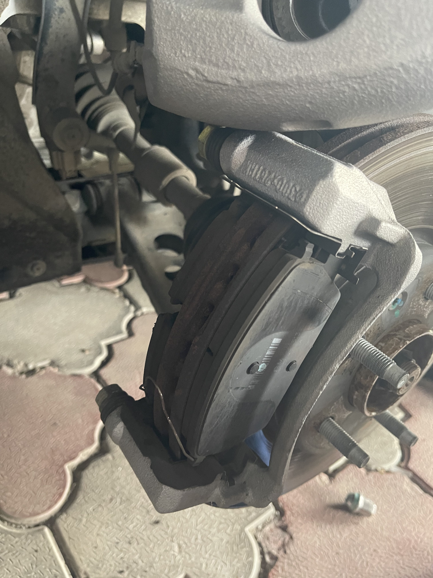 ️Запись № 222. Замена передних колодок (№ 23326280 GM) на Шевроле ...