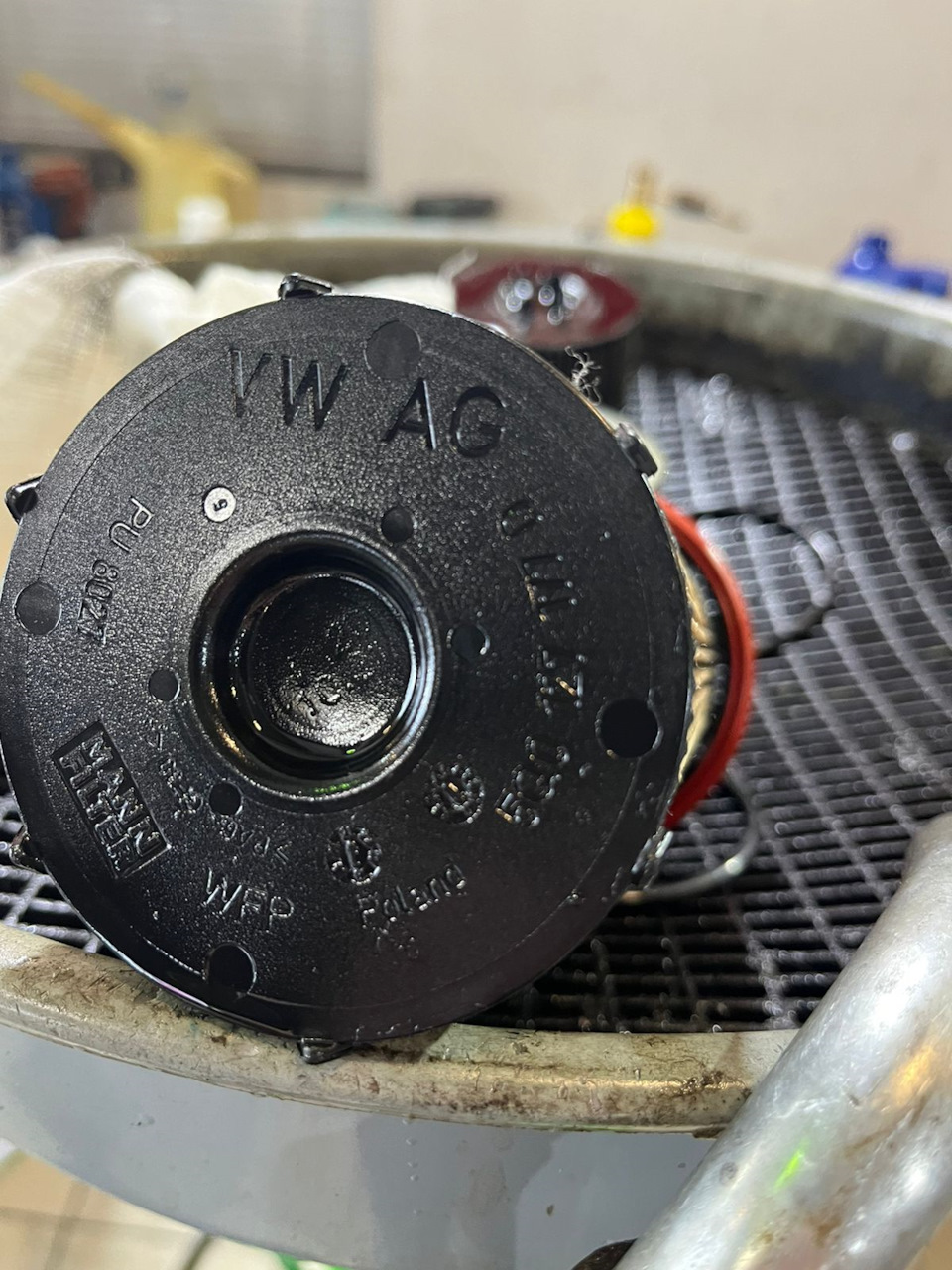 Плановое ТО ч.5 — Volkswagen Passat Variant (B8), 2 л, 2018 года ...