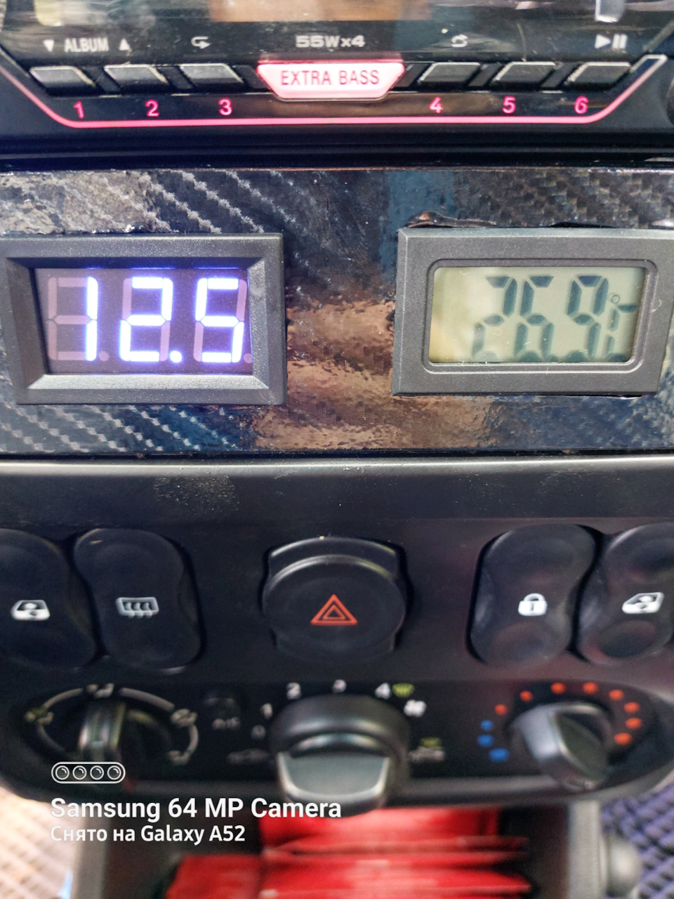 Датчик температуры в салоне и Вольтметр — Nissan Almera V (G11/15), 1,6 ...