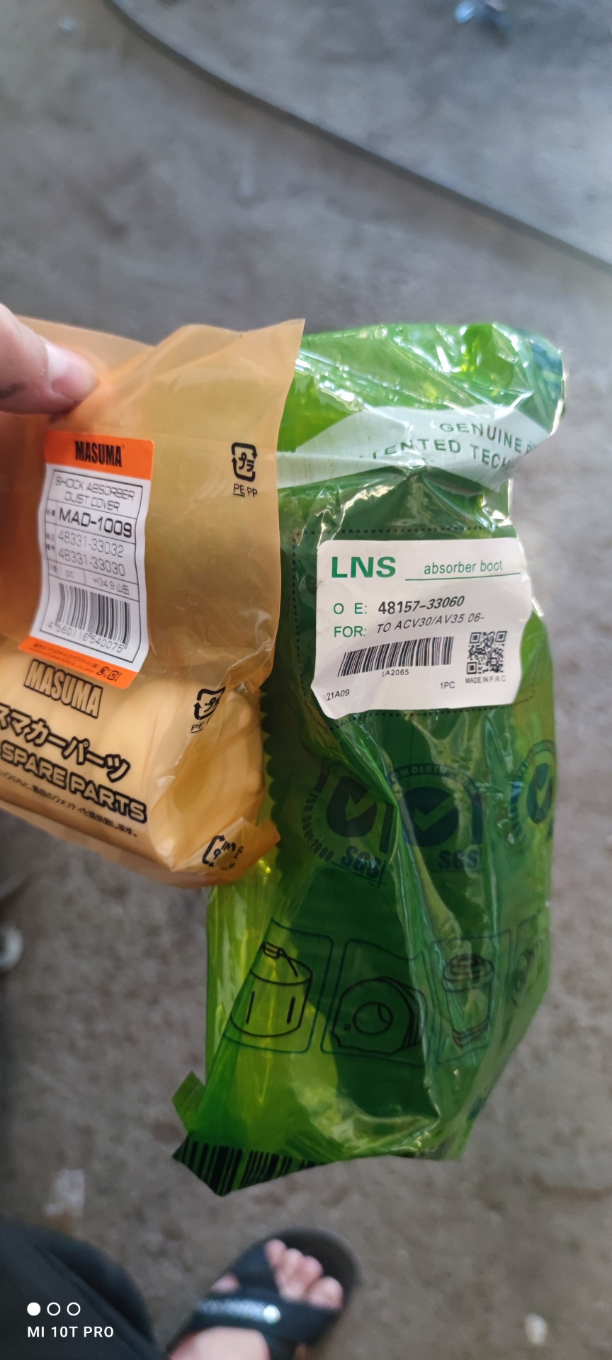 Замена опор амортизатора — Toyota Camry (XV40), 2,4 л, 2007 года ...