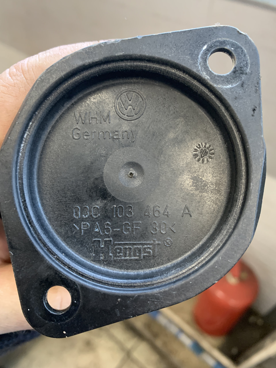 Замена маслоотделителя CFNA — Skoda Fabia Mk2, 1,6 л, 2013 года ...