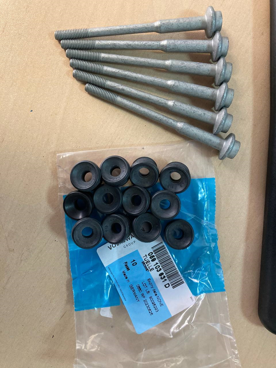 Устранение течи клапанной крышки и борьба с вибрацией — Audi Allroad ...