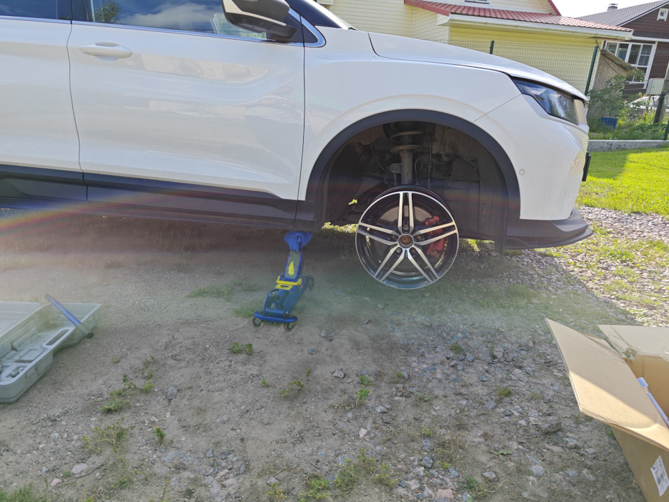 Размер имеет значение или 16" на зиму — Geely Coolray (1G), 1,5 л, 2023 ...