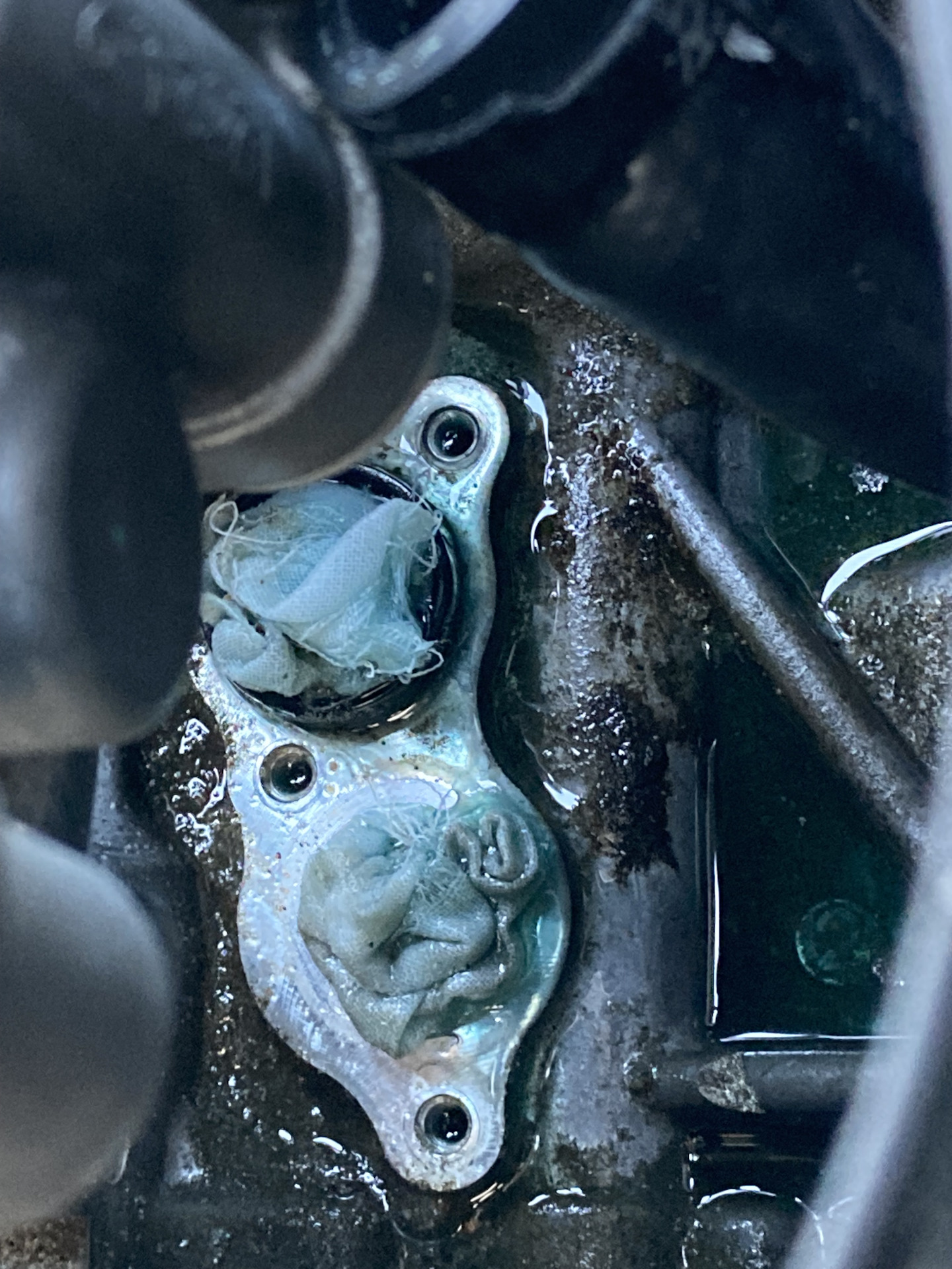 Замена гидроклапана 11821AA660 — Subaru XV (1G), 2 л, 2016 года ...