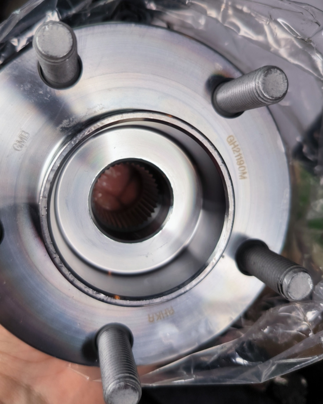 Замена левой ступицы. — Ford Focus Wagon II, 2 л, 2008 года | визит на ...