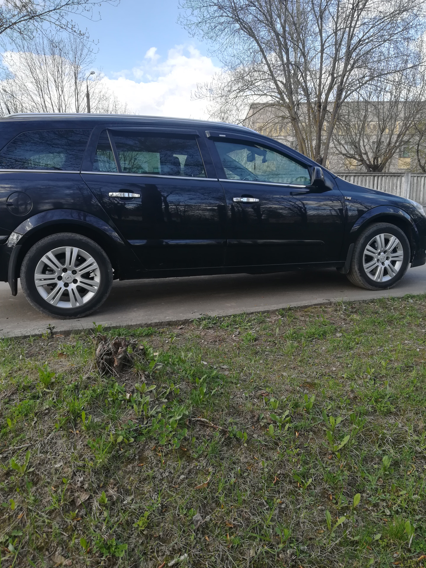 Пружины автоклаксон — поездим, увидим. — Opel Astra H, 1,6 л, 2010 года ...