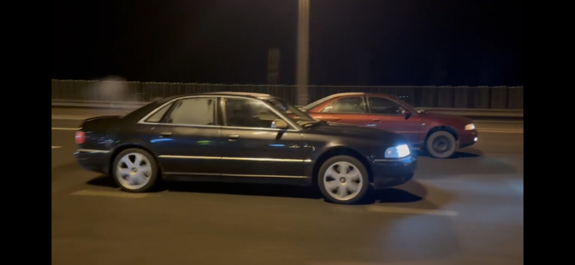 Audi QUATTRO vs Audi S8D2 QUATTRO — Audi A4 (B5), 1,8 л, 2000 года | покатушки | DRIVE2