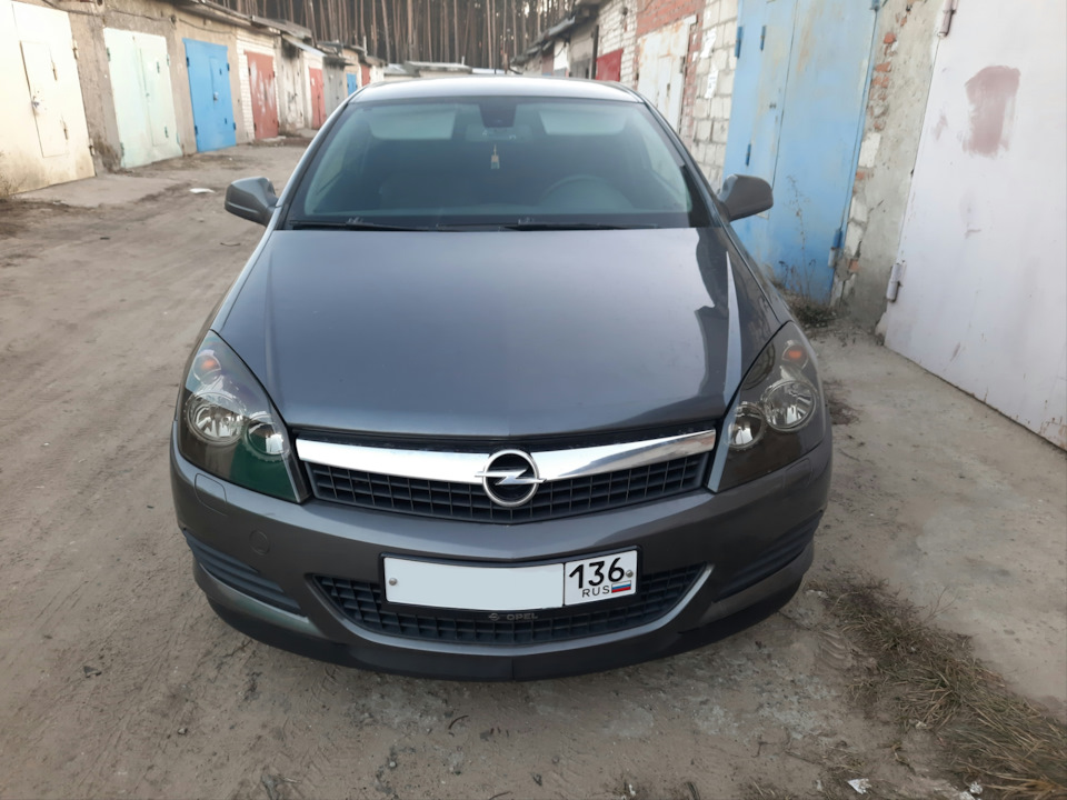 Полиуретановая пленка на фары. — Opel Astra H GTC, 1,6 л, 2010 года ...