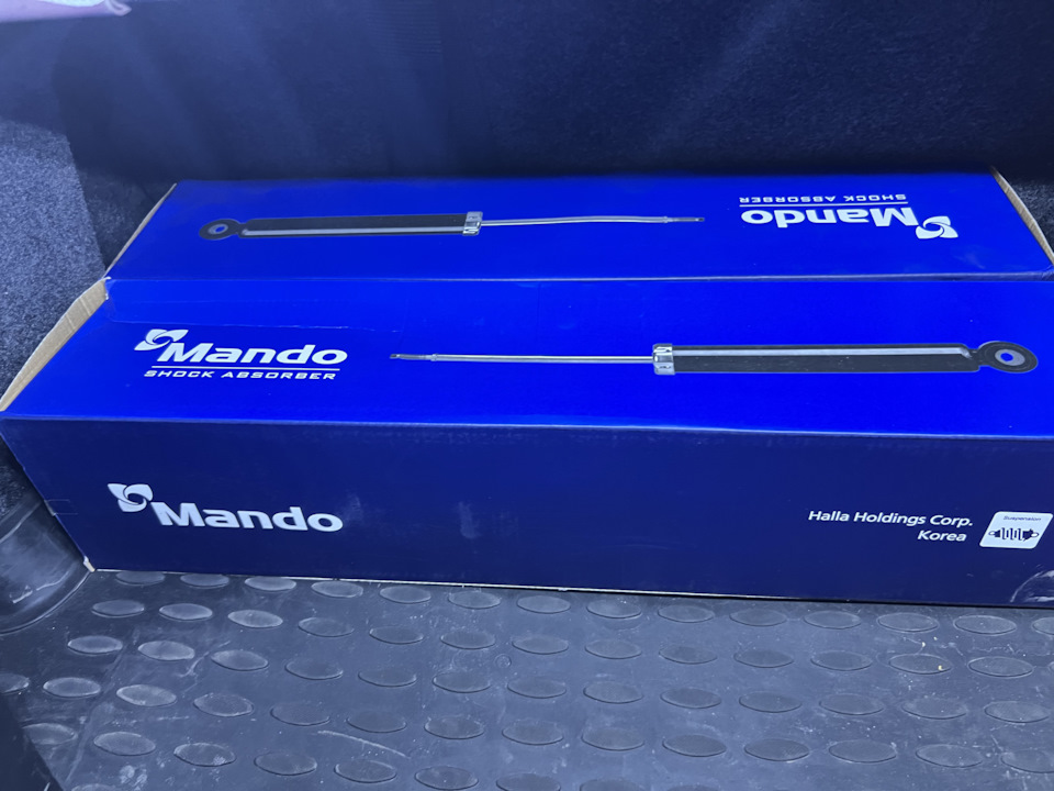 Замена стоек амортизатора — Mitsubishi Lancer X, 2 л, 2008 года ...