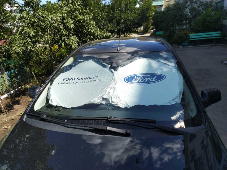 Отражатель на лобовое стекло с Али — Ford Focus II Hatchback, 1,6 л ...