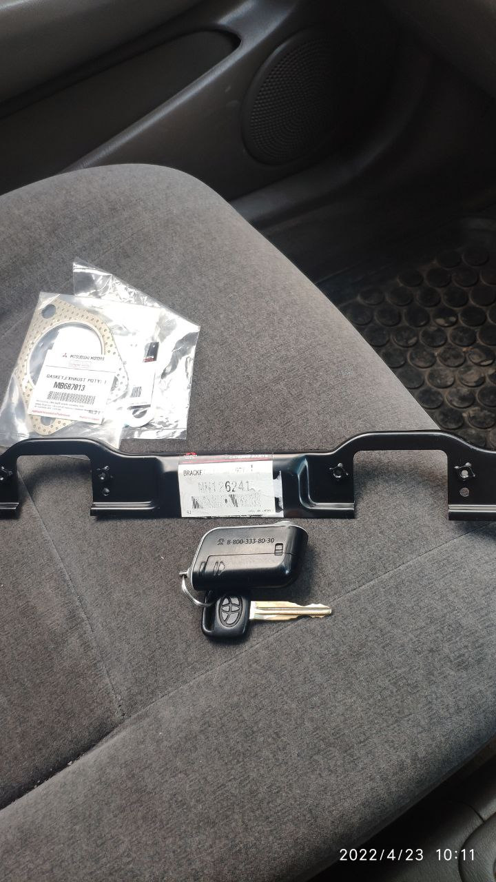 Прокладки выхлопной системы + рамка подсветки номера — Mitsubishi ...