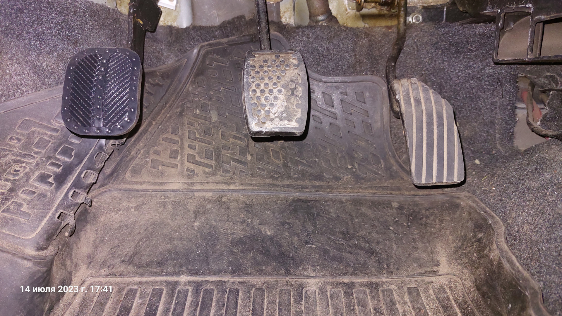 Накладки педалей сцепления и тормоза — Daewoo Matiz (M100/M150), 0,8 л ...