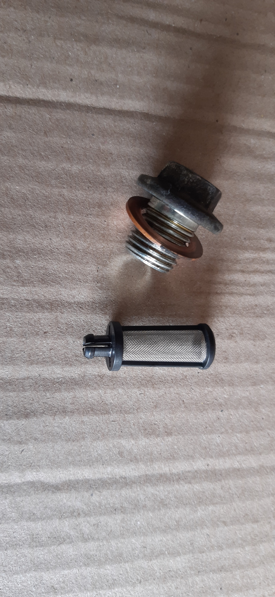 ТО и замена клапана управления масляной системы двигателя системы MIVEC ...