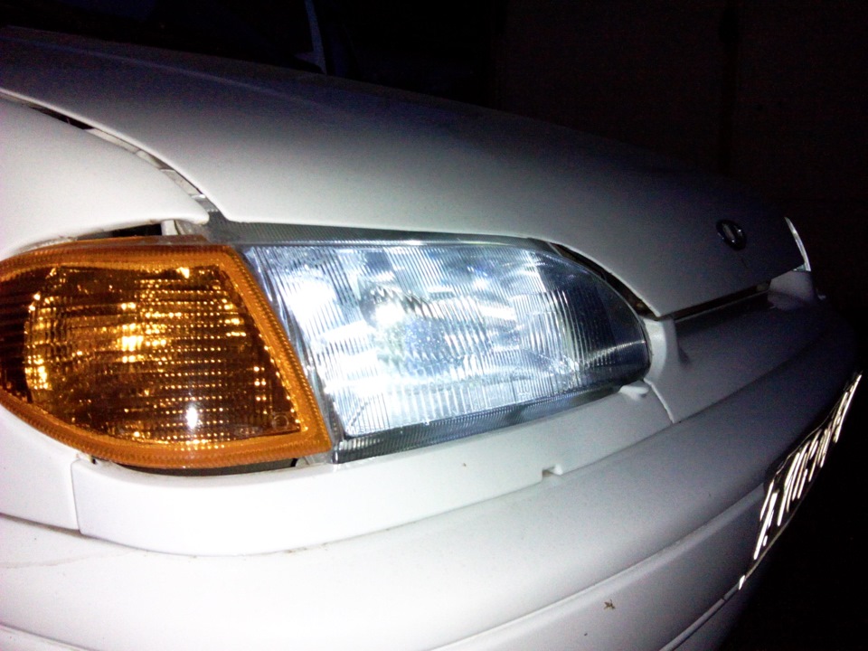 фото габаритов вечером — Lada 2114, 1,6 л, 2010 года | фотография | DRIVE2