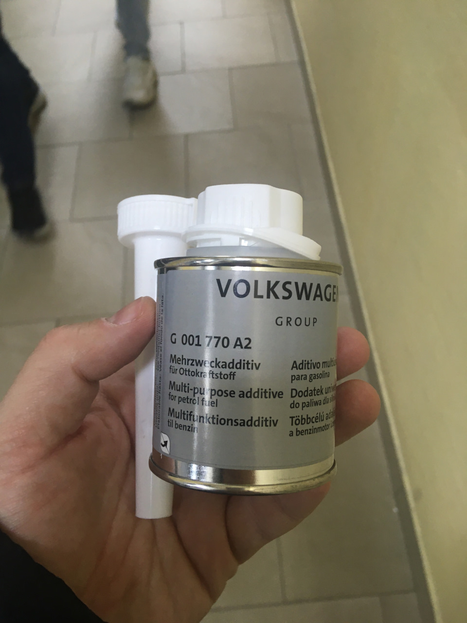 Присадка в топливо G001770A2 — SEAT Leon (Mk II), 1,6 л, 2010 года ...