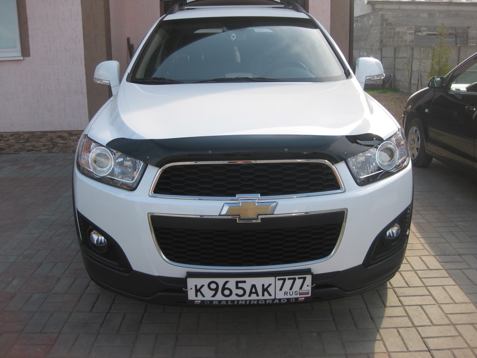 Мухобойка — Chevrolet Captiva (1G), 2,4 л, 2013 года | тюнинг | DRIVE2