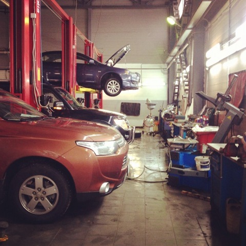 5220C650 Кронштейн переднего правого крыла Mitsubishi | Запчасти на DRIVE2