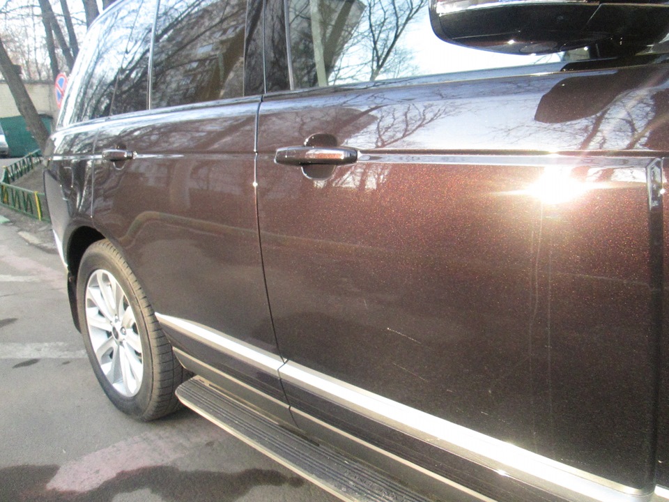 цвет Barossa (Premium Metallic)-по паспорту черный))) — Land Rover ...