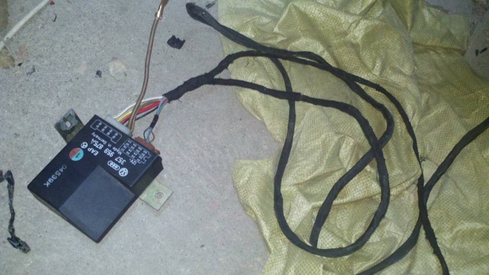 Блок ЭСП — Volkswagen Golf Mk2, 2 л, 1986 года | запчасти | DRIVE2