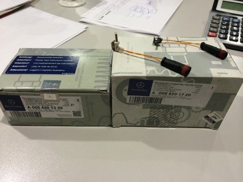 A0084201720 Комплект колодок тормозных 4шт Mercedes | Запчасти на DRIVE2