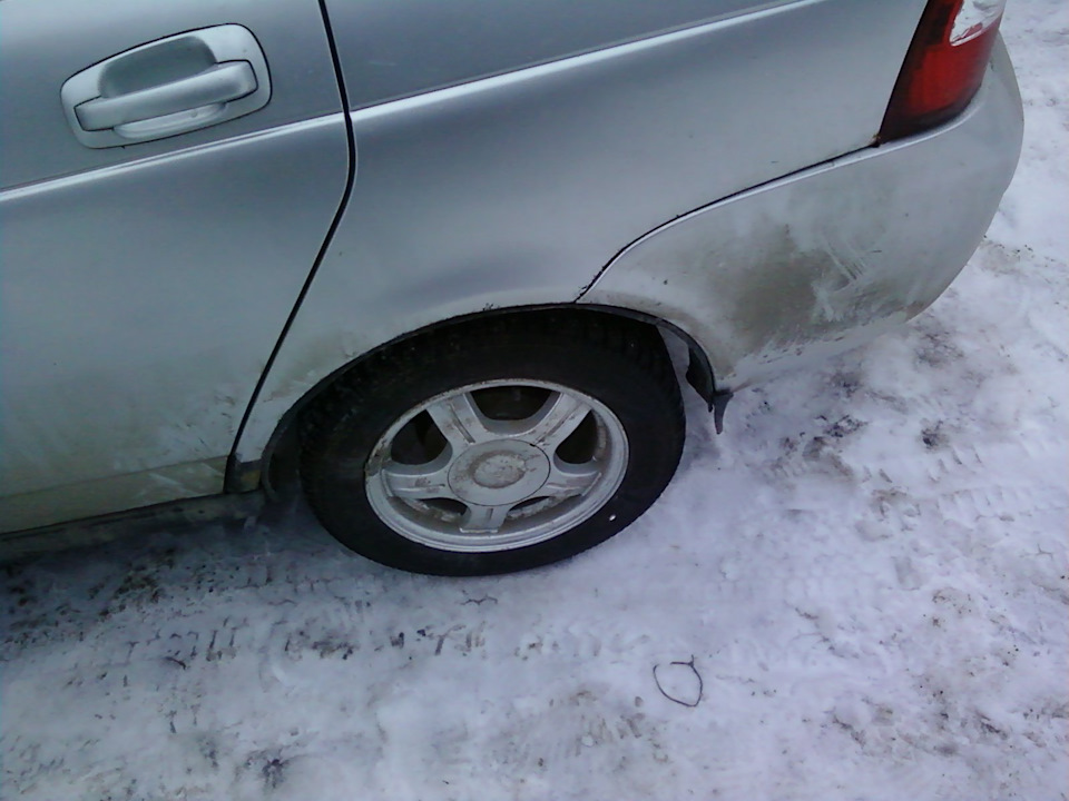 провалилась тормозная педаль. — Lada Приора хэтчбек, 2 л, 2008 года ...