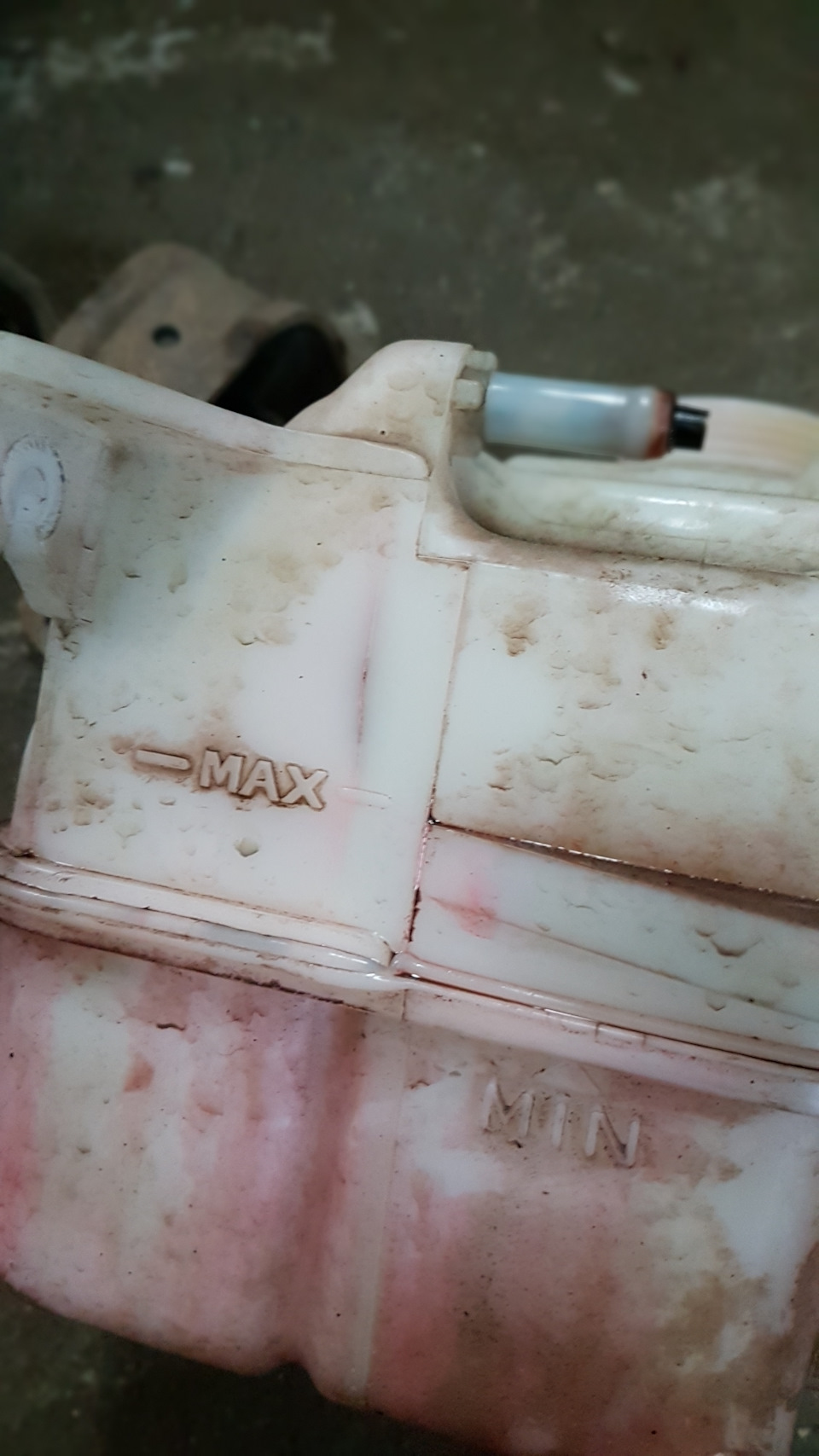 Течь повсюду, плюс хадовка — Chevrolet Captiva (1G), 2,4 л, 2008 года ...