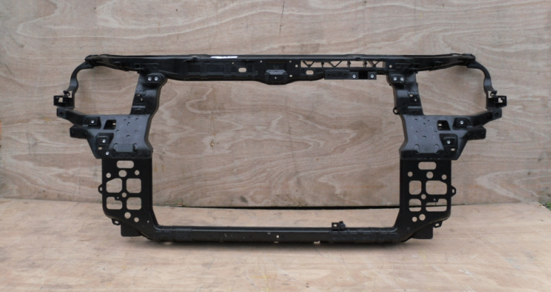 Hyundai-KIA 64101-2B500 Панель передняя — DRIVE2