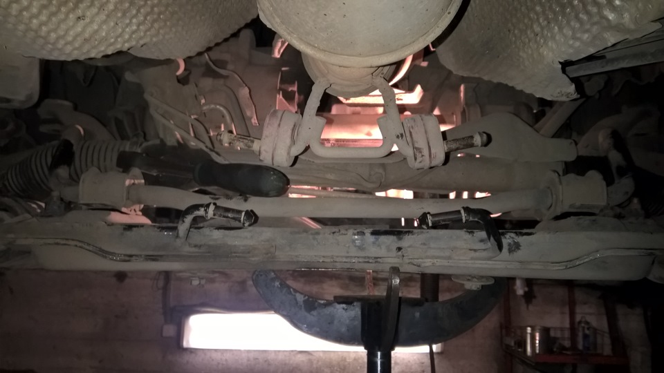 Втулки стабилизатора. — Ford C-Max I, 2 л, 2006 года | своими руками ...